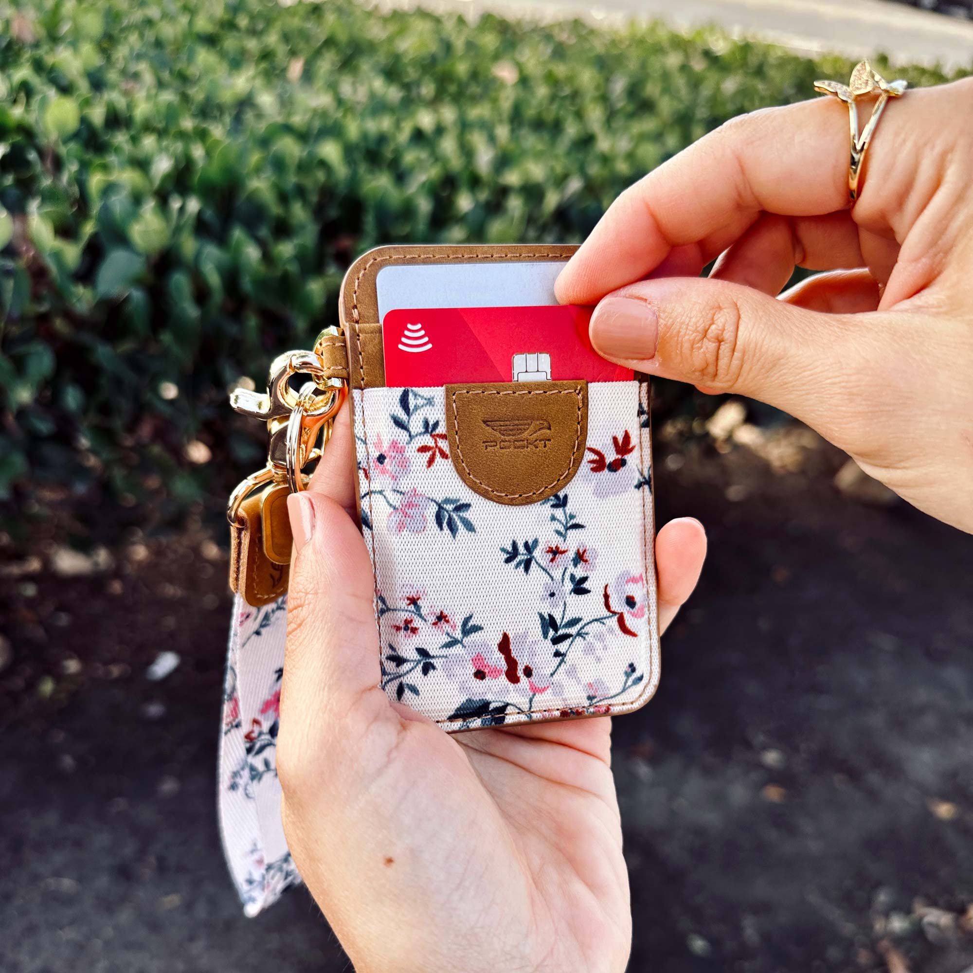 Bloom | Elastic Card Holder Wallet | POCKT®